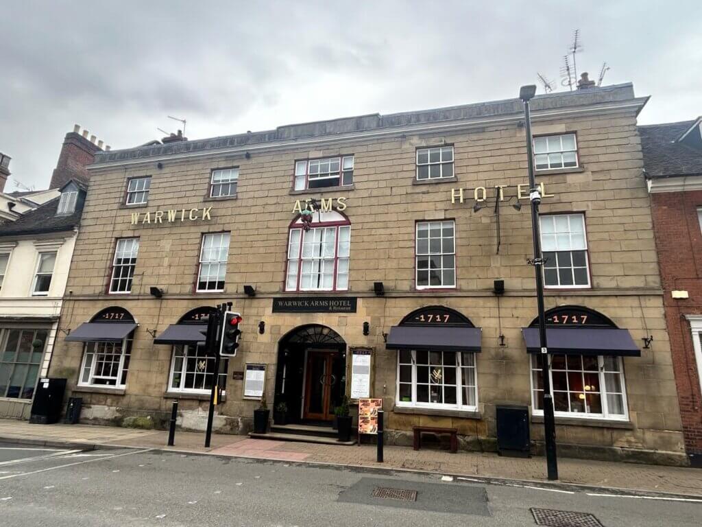 WARWICK ARMS ACQUISITION – Coaching Inn Group
